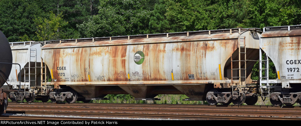 CGEX 1172 Cargill 12-1997 built Trinity 5161cf 3-gate covered hopper in CSX Wyvern Yard in ...